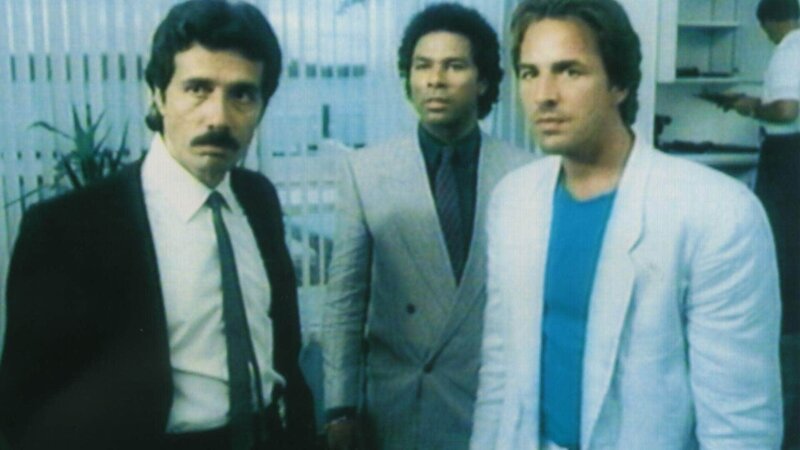 Miami Vice S01E05: Calderones Rückkehr, Teil 2 (Calderone’s Return ...