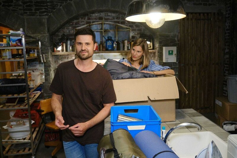 Unter uns (UU) 7200: Tobias’ Freunde könnten sich gegen David wenden ...