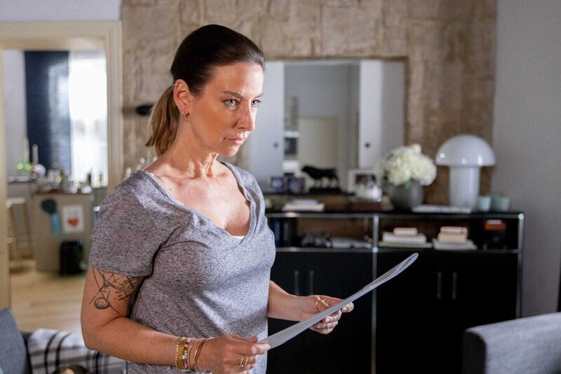 Unter uns (UU) 7201: Dominic erhält von Ute endlich Evas Botschaft ...