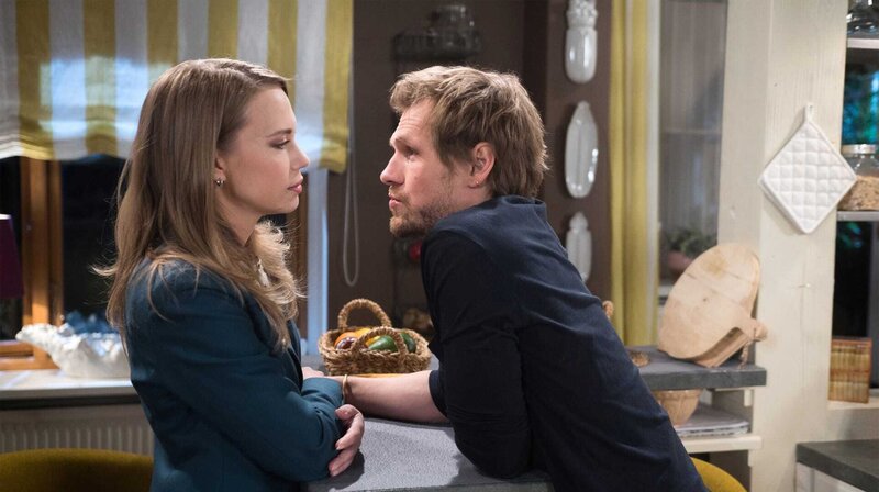 Rote Rosen (RR) 3831: Spontaner Kuss – fernsehserien.de