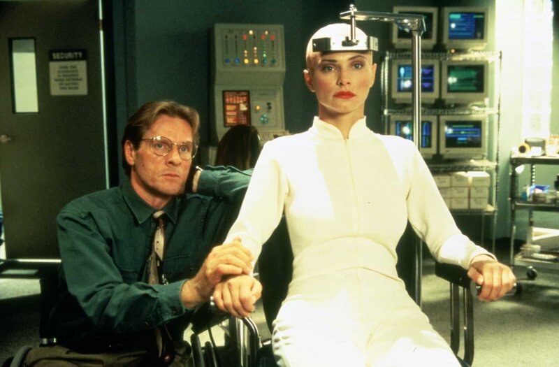 Sofia Shinas Outer Limits