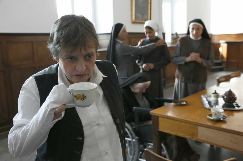 SOKO Köln S13E18: Camilla und die tote Nonne – fernsehserien.de