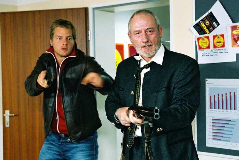 Mit Herz und Handschellen S01E04: Ein schöner Tod – fernsehserien.de