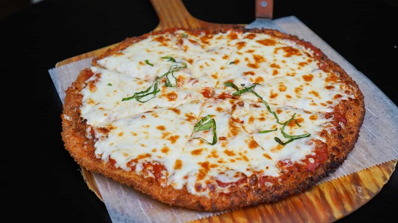 Man vs. Food mit Casey Webb S05E01: Schlemmen in Long Island (Long ...