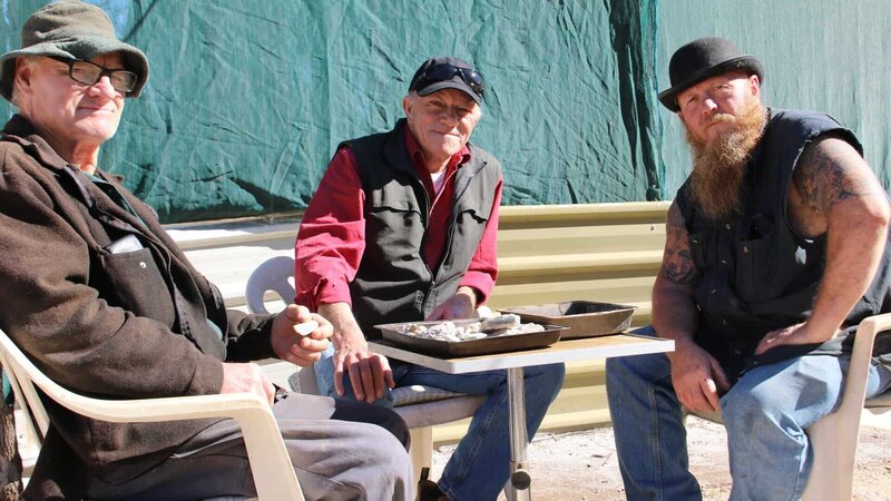 Outback Opal Hunters S06E15: Hart am Abgrund (Hard On The Edge ...