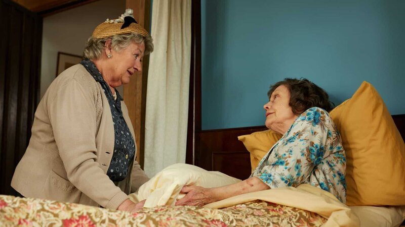 Father Brown (2013) S06E04: Der Engel der Barmherzigkeit (The Angel Of ...