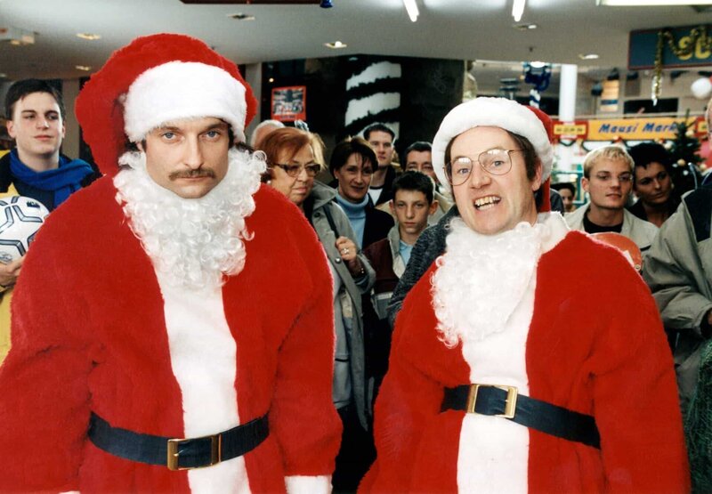 MA 2412 S04E01: Weihnachten – fernsehserien.de