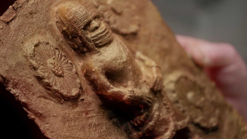 Verfluchte Schätze S01E09: Die Benin-Bronzen (Episode 9) – fernsehserien.de