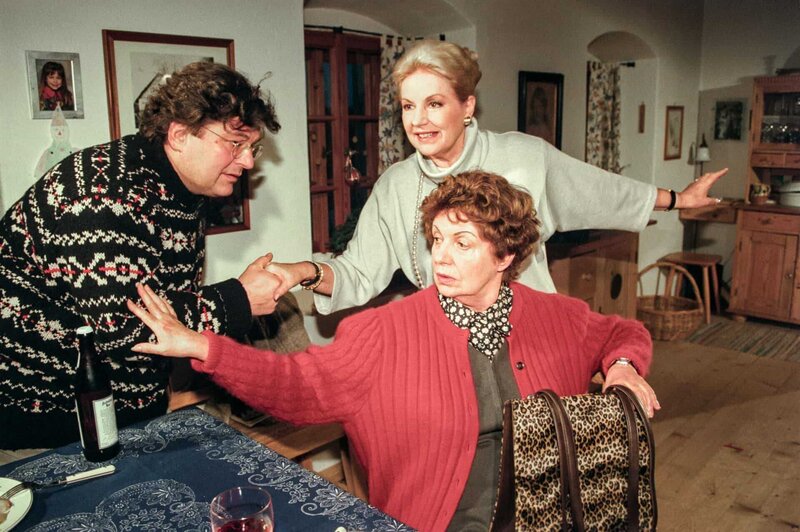 Single Bells / O Palmenbaum 1: Single Bells – fernsehserien.de