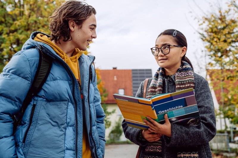 Dahoam is Dahoam (DiD) 3301: Wirklichkeits-Watschn – fernsehserien.de