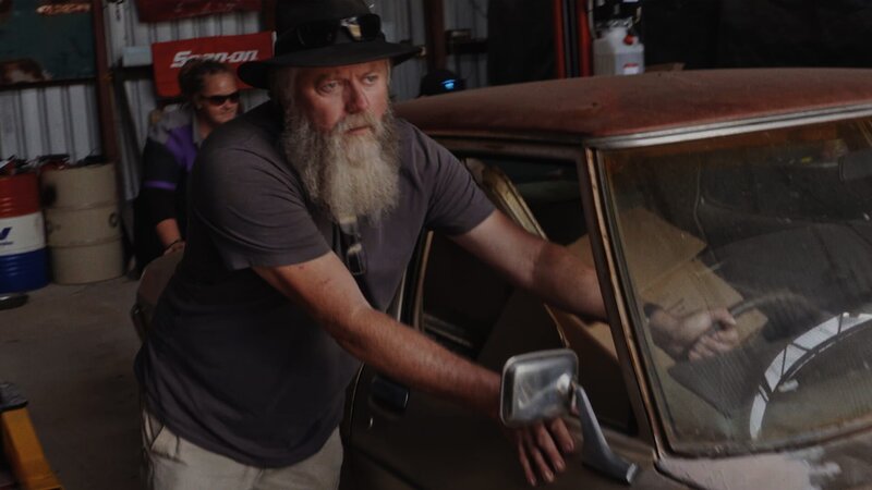 Outback Car Hunters S01E07: Der Holden Kingswood (Volvo P1800 & Holden ...