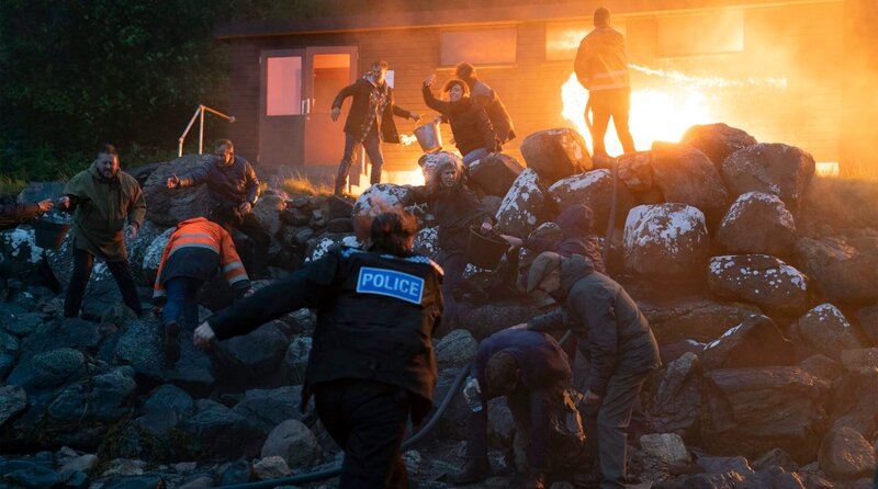 Simon Becketts Die Chemie des Todes S01E05: Insel in Flammen (Island On ...