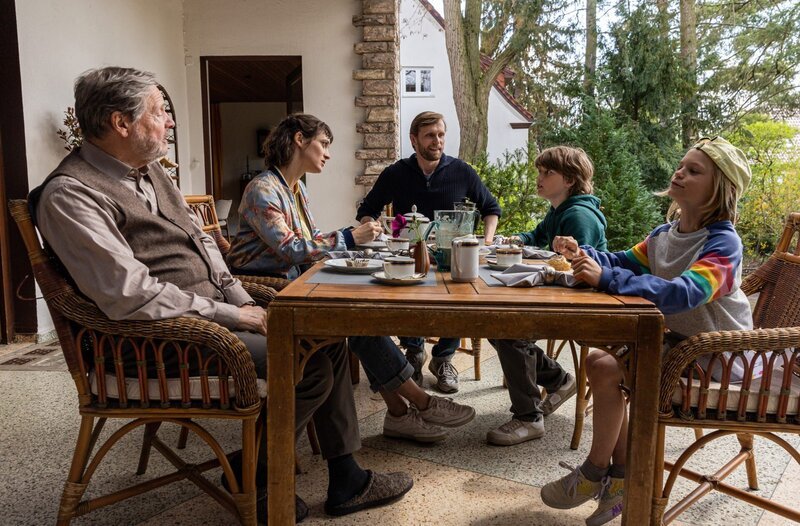 Einfach Nina – fernsehserien.de