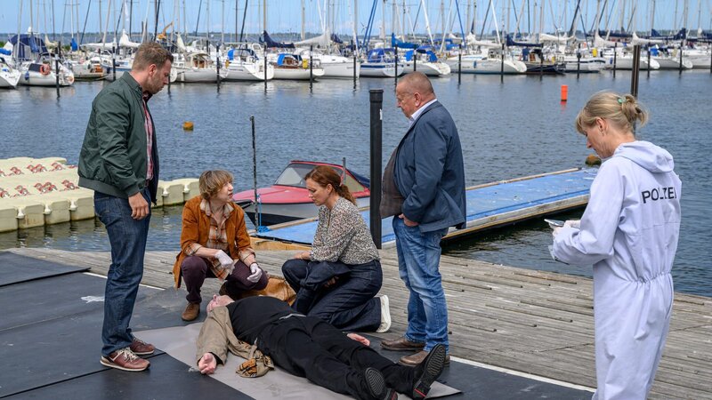 SOKO Wismar S21E01: Reuters Fest – fernsehserien.de