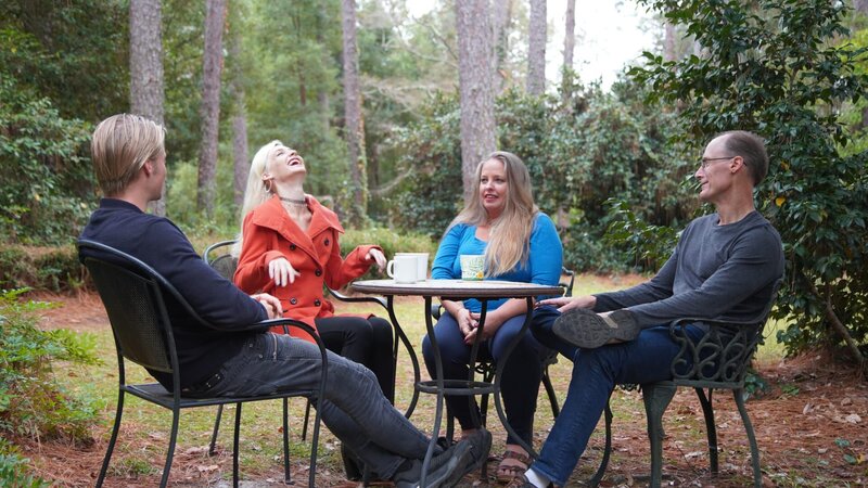 Plath Family – Unsere kleine, heile Welt Staffel 5 Episodenguide – fernsehserien.de