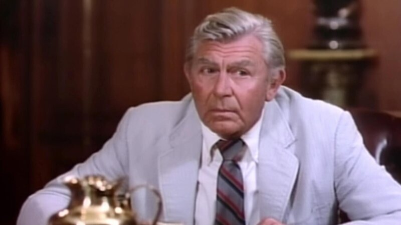 Matlock S01E16: Vier Freunde und ein Mord (The Rat Pack) – fernsehserien.de