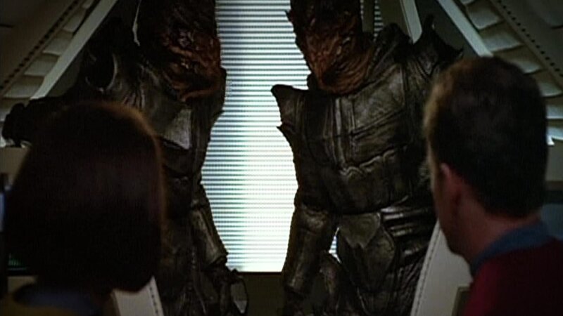 Star Trek – Raumschiff Voyager S03E04: Der Schwarm (The Swarm ...