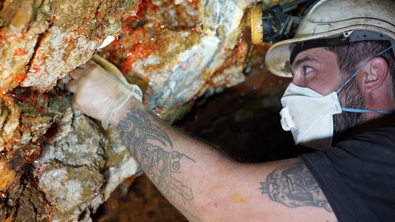 Outback Crystal Hunters S01E07: Ein Ballsaal aus Kristallen (Deadly ...