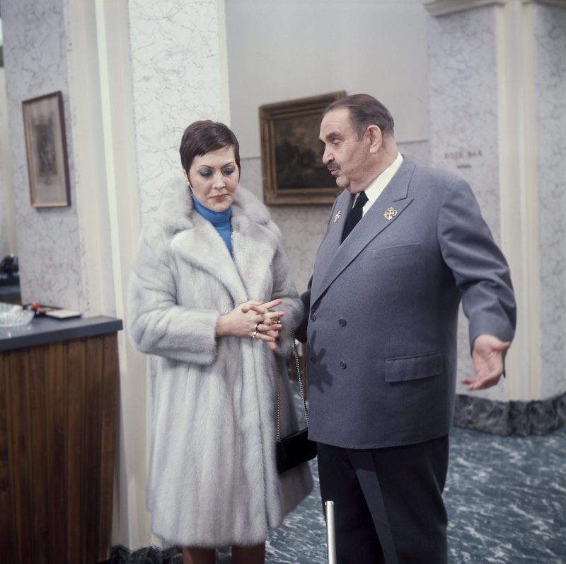 Hallo – Hotel Sacher … Portier! Staffel 2 Episodenguide – fernsehserien.de