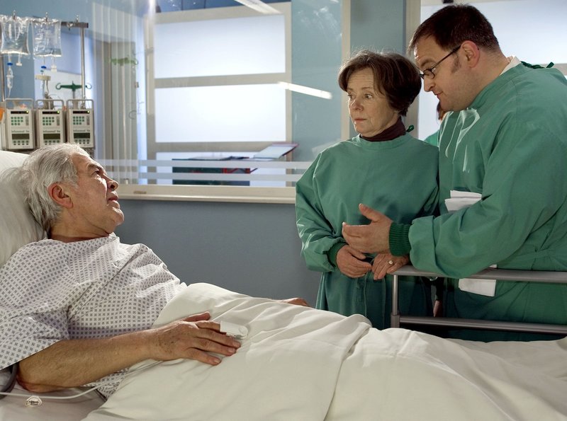In aller Freundschaft (IAF) Staffel 12 Episodenguide – fernsehserien.de