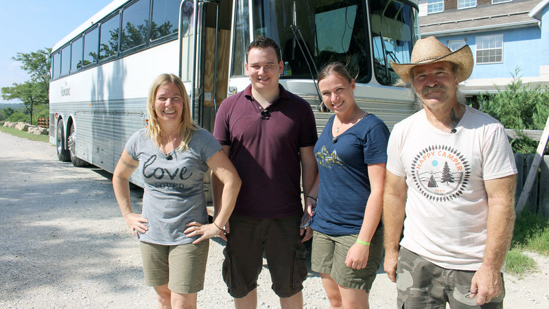 Die Reimanns – Ein außergewöhnliches Leben S02E06: Roadtrip zum Burning ...