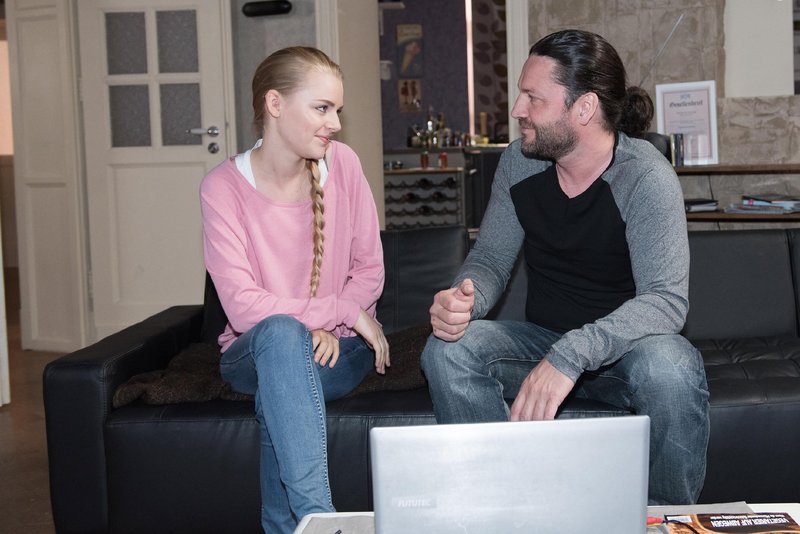 Unter uns (UU) 5177: Erwischt – fernsehserien.de