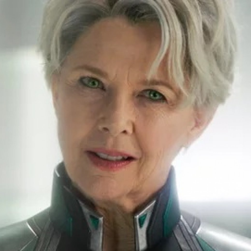 Annette Bening American Beauty Motell