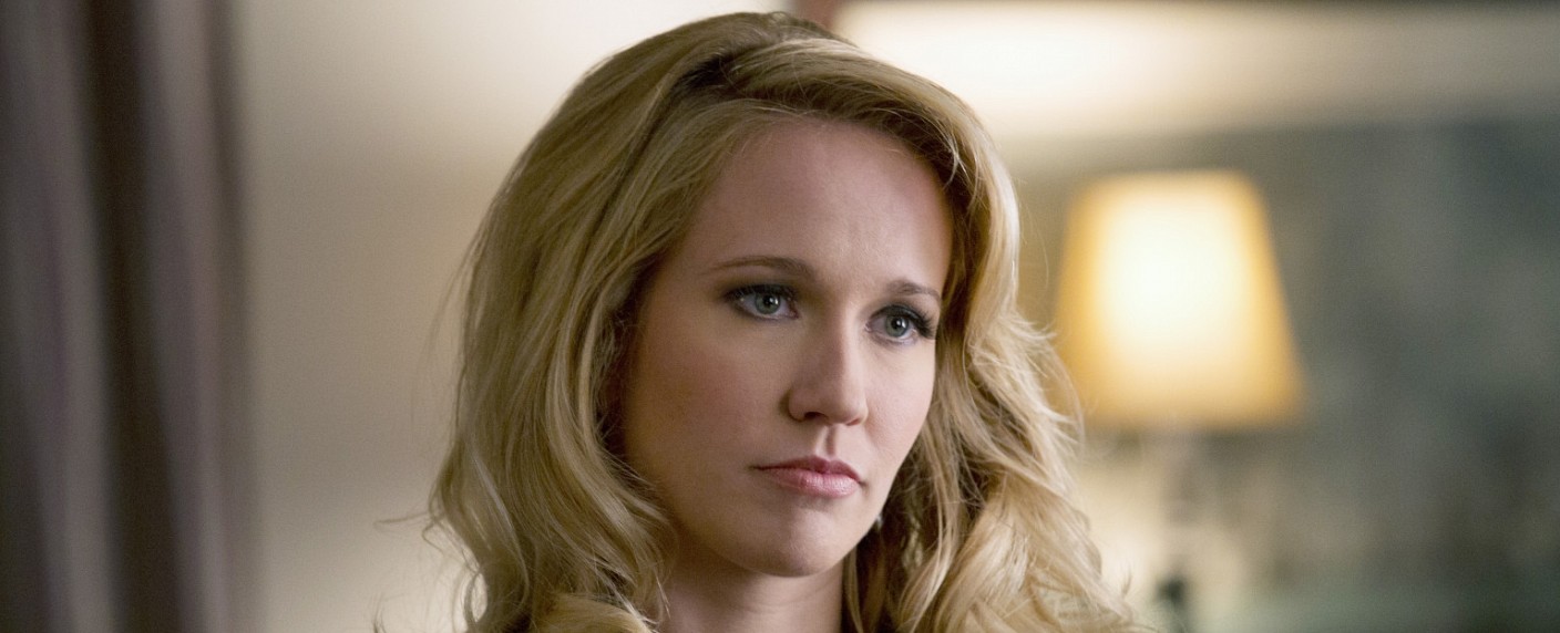 „the Good Girls Revolt Anna Camp Und Genevieve Angelson In Amazon Pilot Fernsehseriende