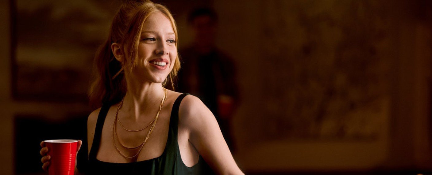 Noch lange Wartezeit bei „From“: Dreharbeiten zu Staffel 4 erst jetzt ...