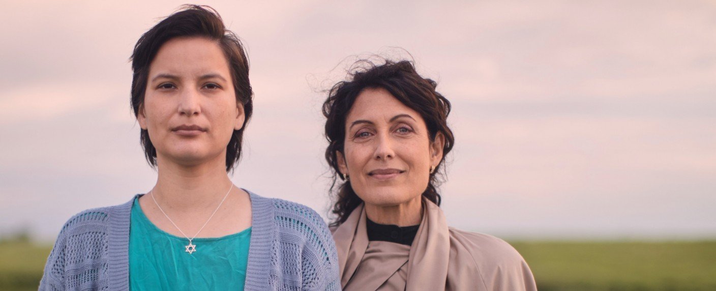 „Little Bird“: Miniserie mit Lisa Edelstein („Dr. House“) arbeitet ...