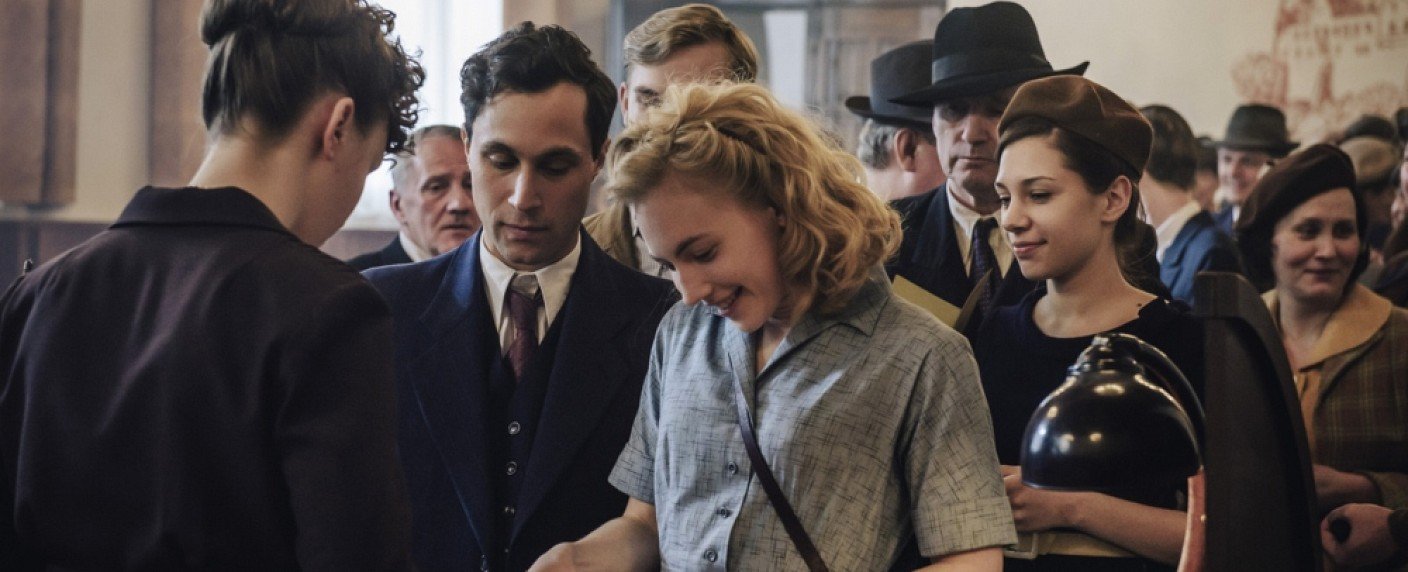 Katja Riemann und Anna Maria Mühe in historischem Dreiteiler ...